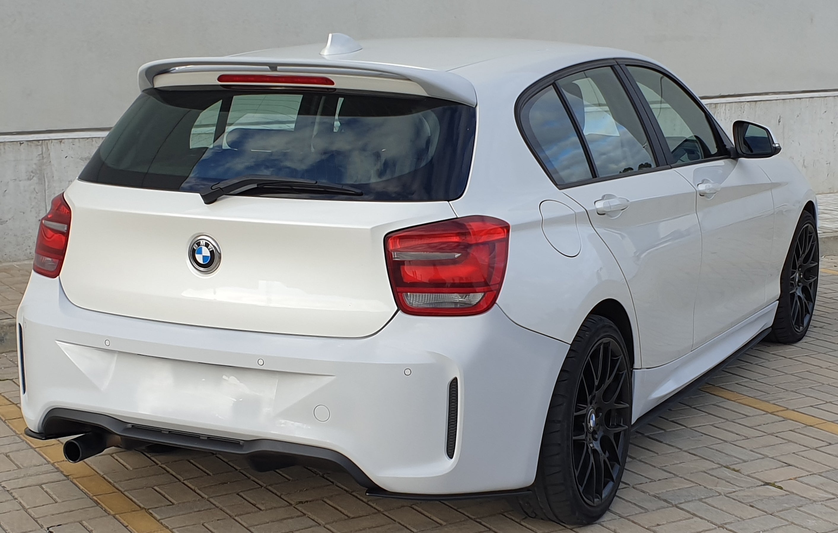 ROOF SPOILER BMW 1 SERIES F20 PRE-LCI - FRBODYSTYLING – FrBodystyling